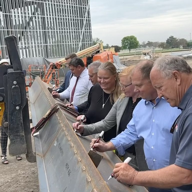 Beam-Signing Ceremony at Grand Island - Baxter Construction